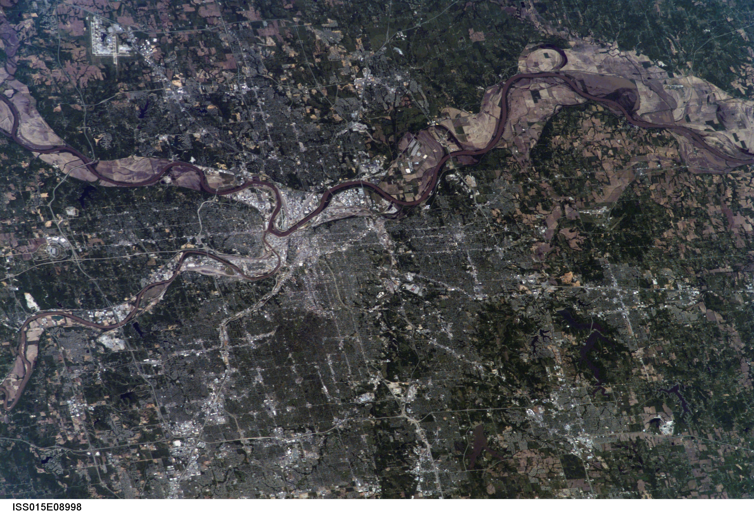 Astronaut Photo ISS015-E-8998 USA-MISSOURI