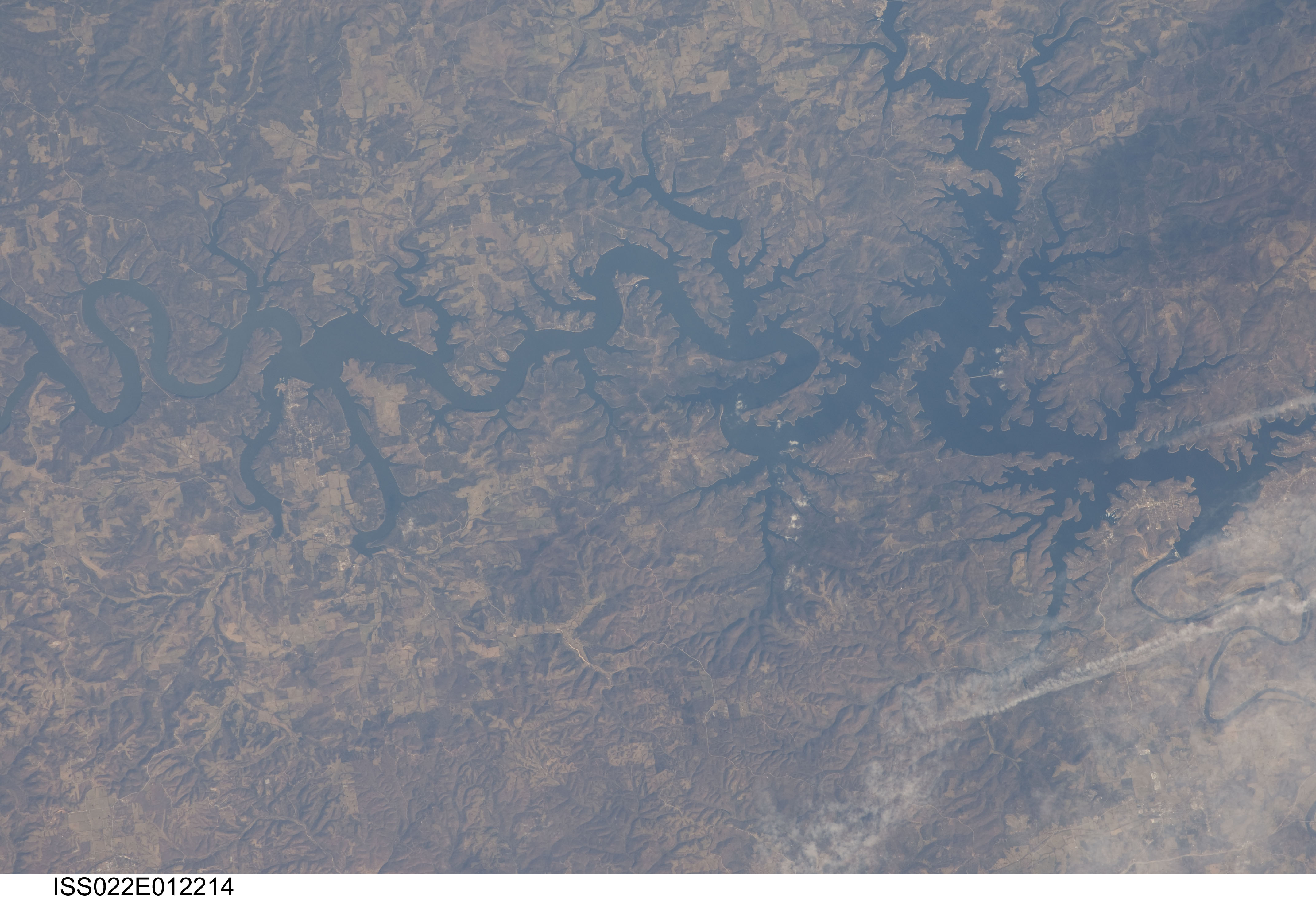 Astronaut Photo ISS022-E-12214