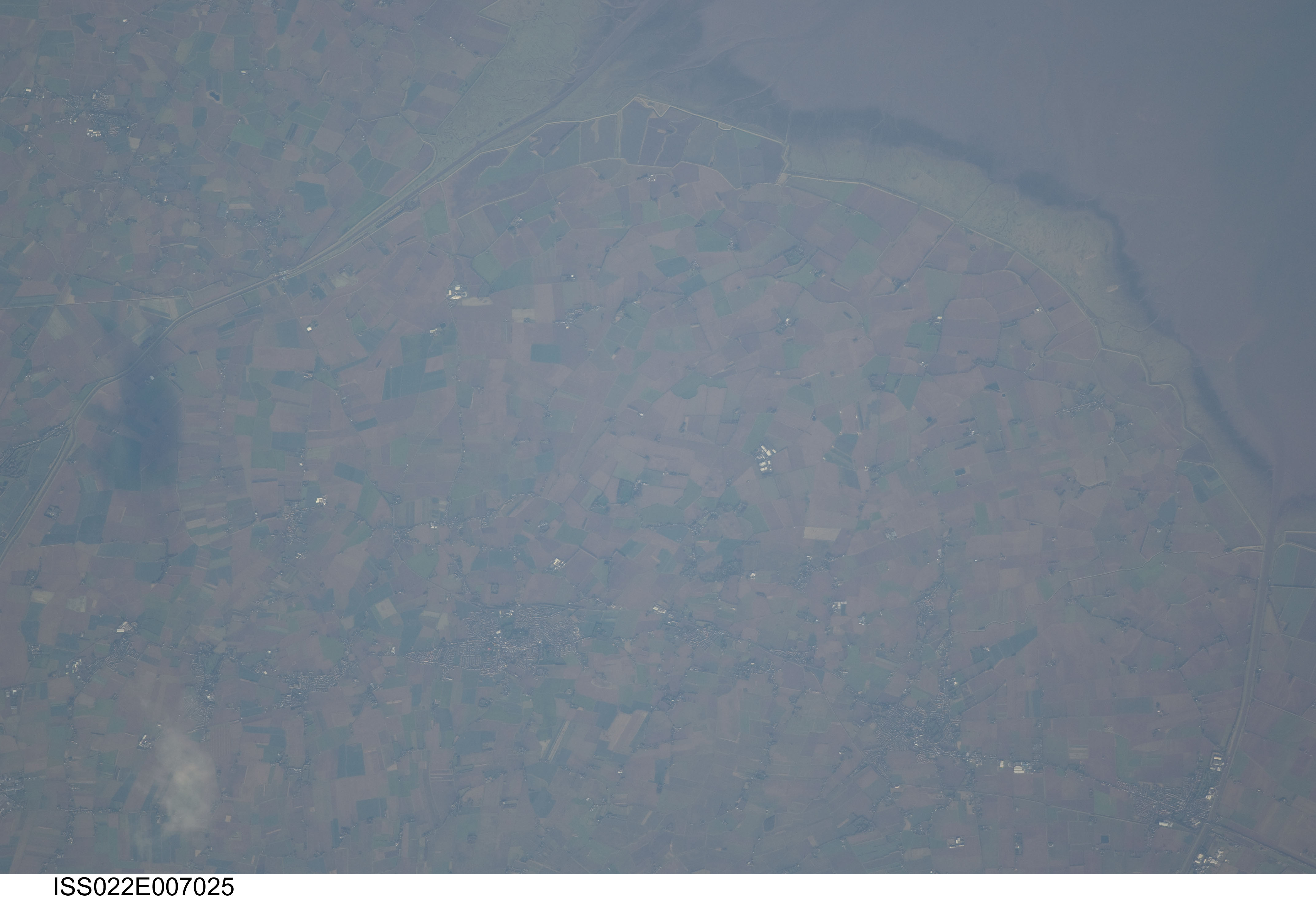 Astronaut Photo ISS022-E-7025 UK-ENGLAND