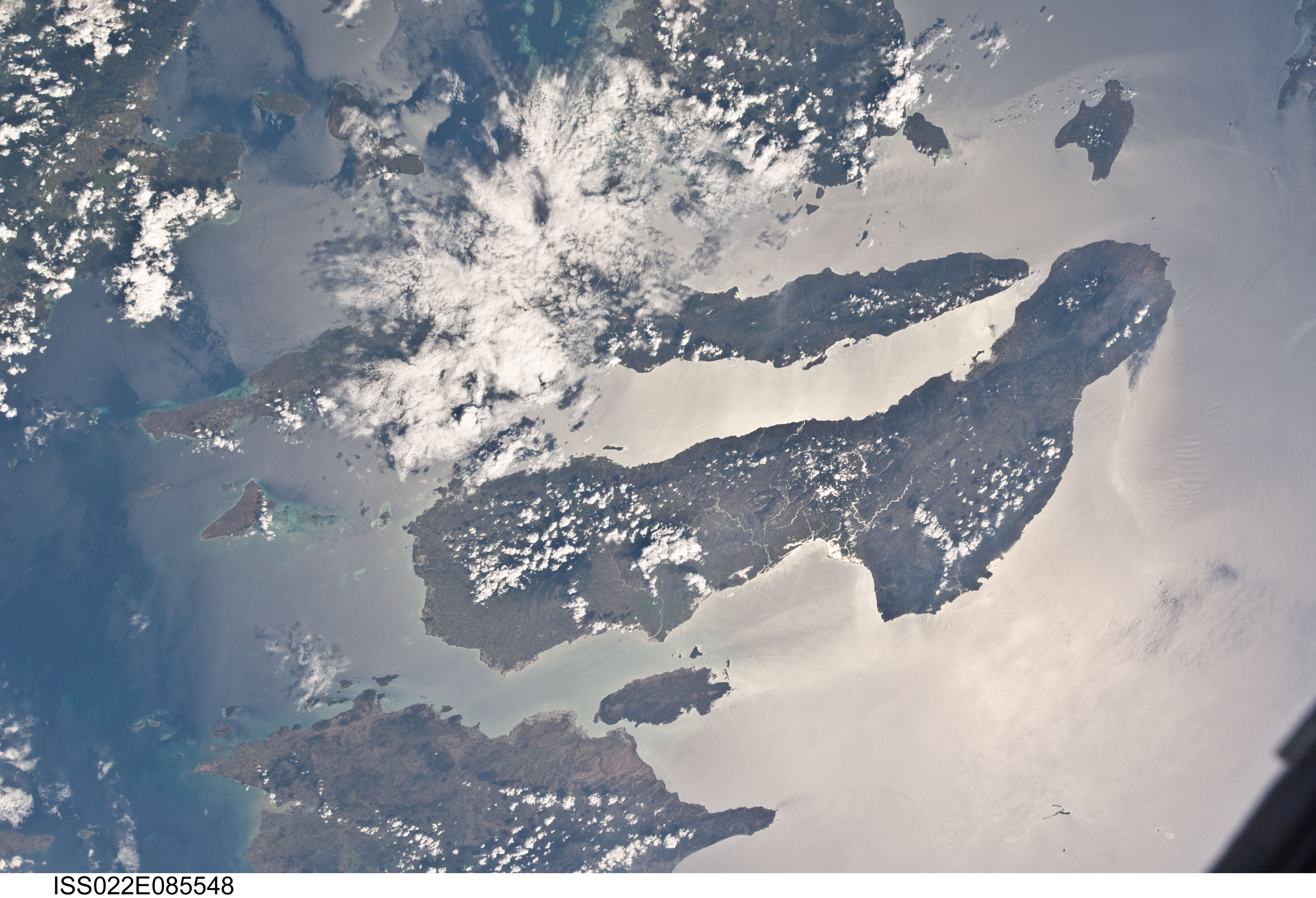 Astronaut Photo ISS022-E-85548 PHILIPPINES