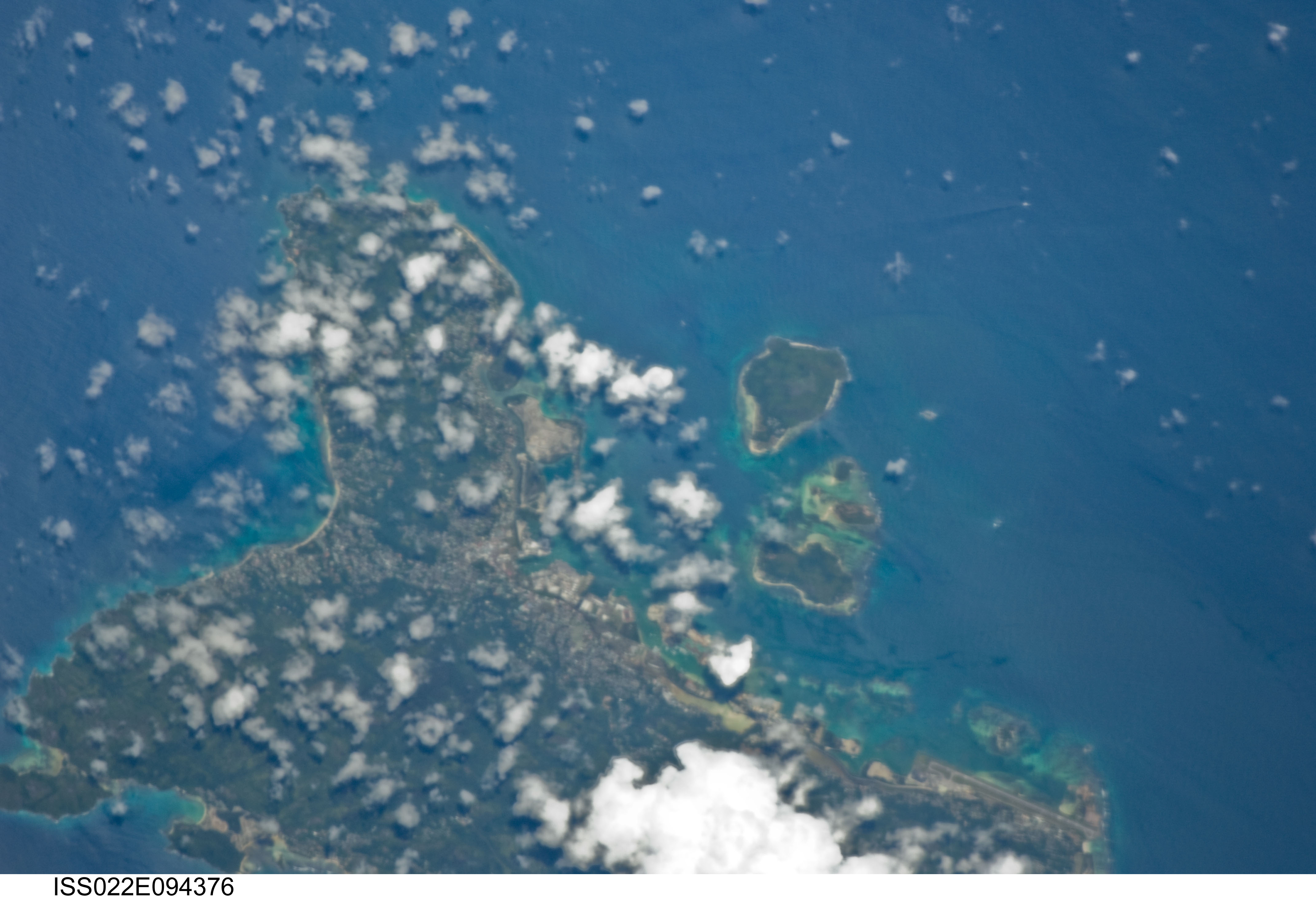 Astronaut Photo ISS022-E-94376 SEYCHELLES