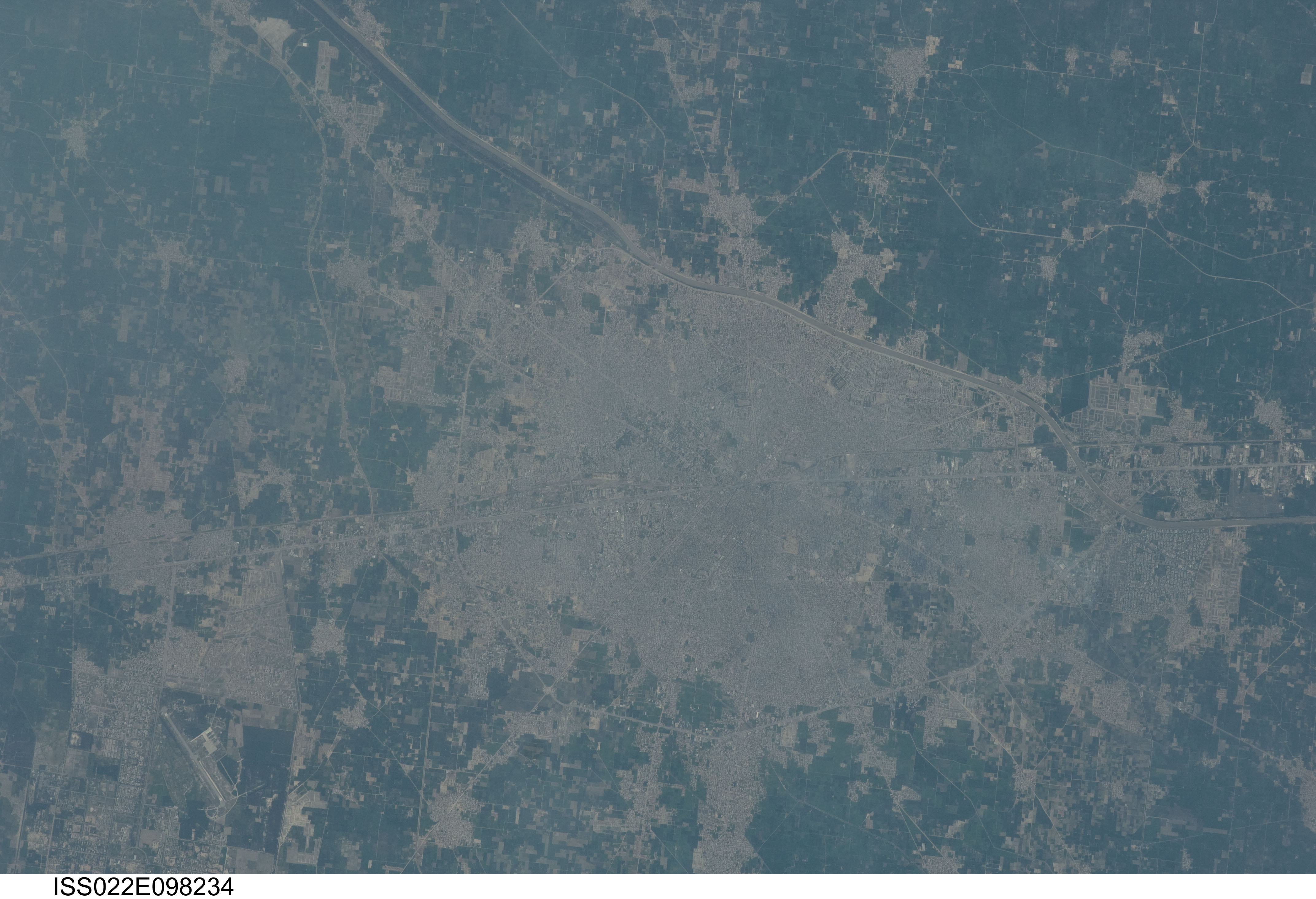 Astronaut Photo ISS022-E-98234 PAKISTAN