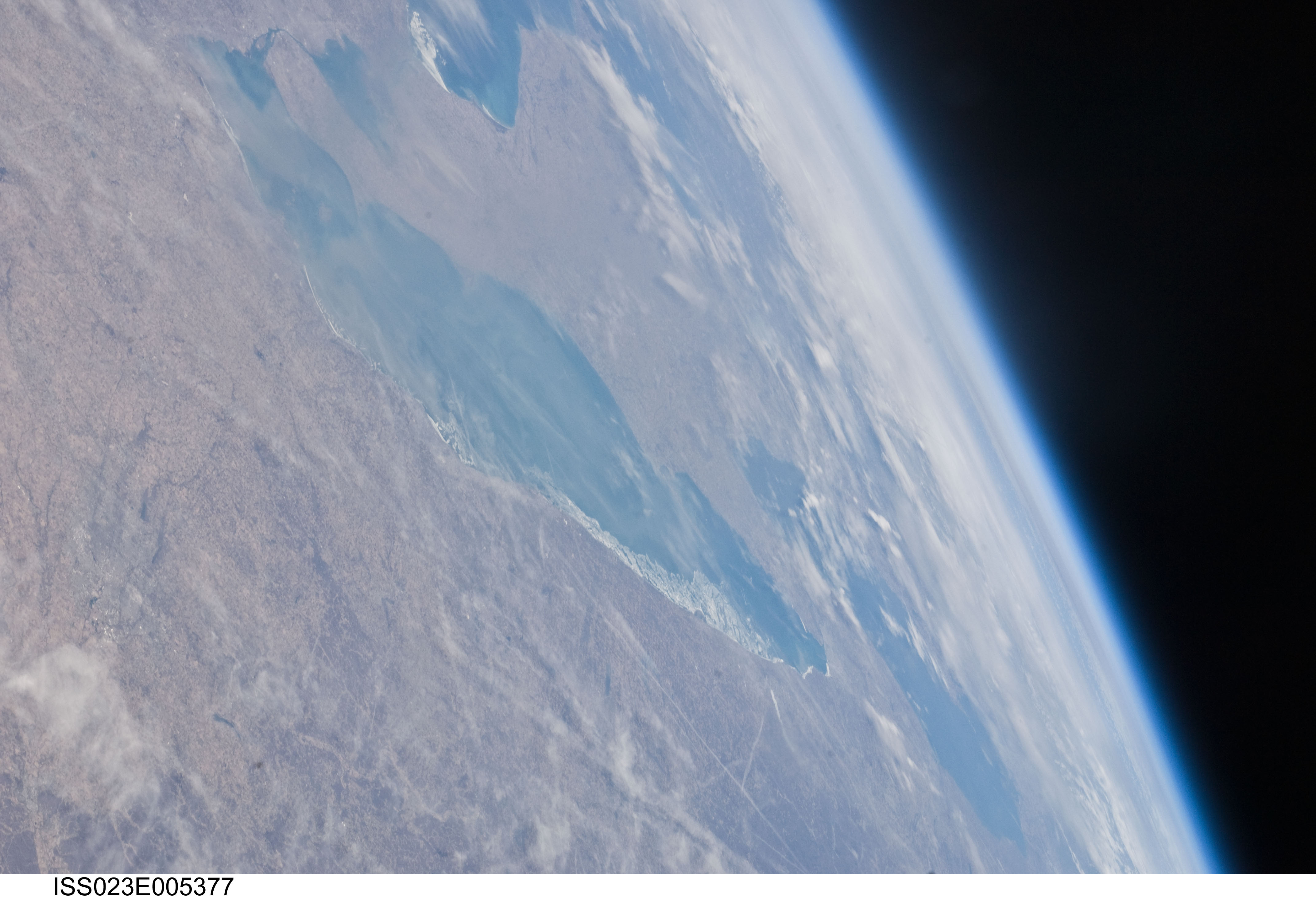 Astronaut Photo ISS023-E-5377 CANADA-O