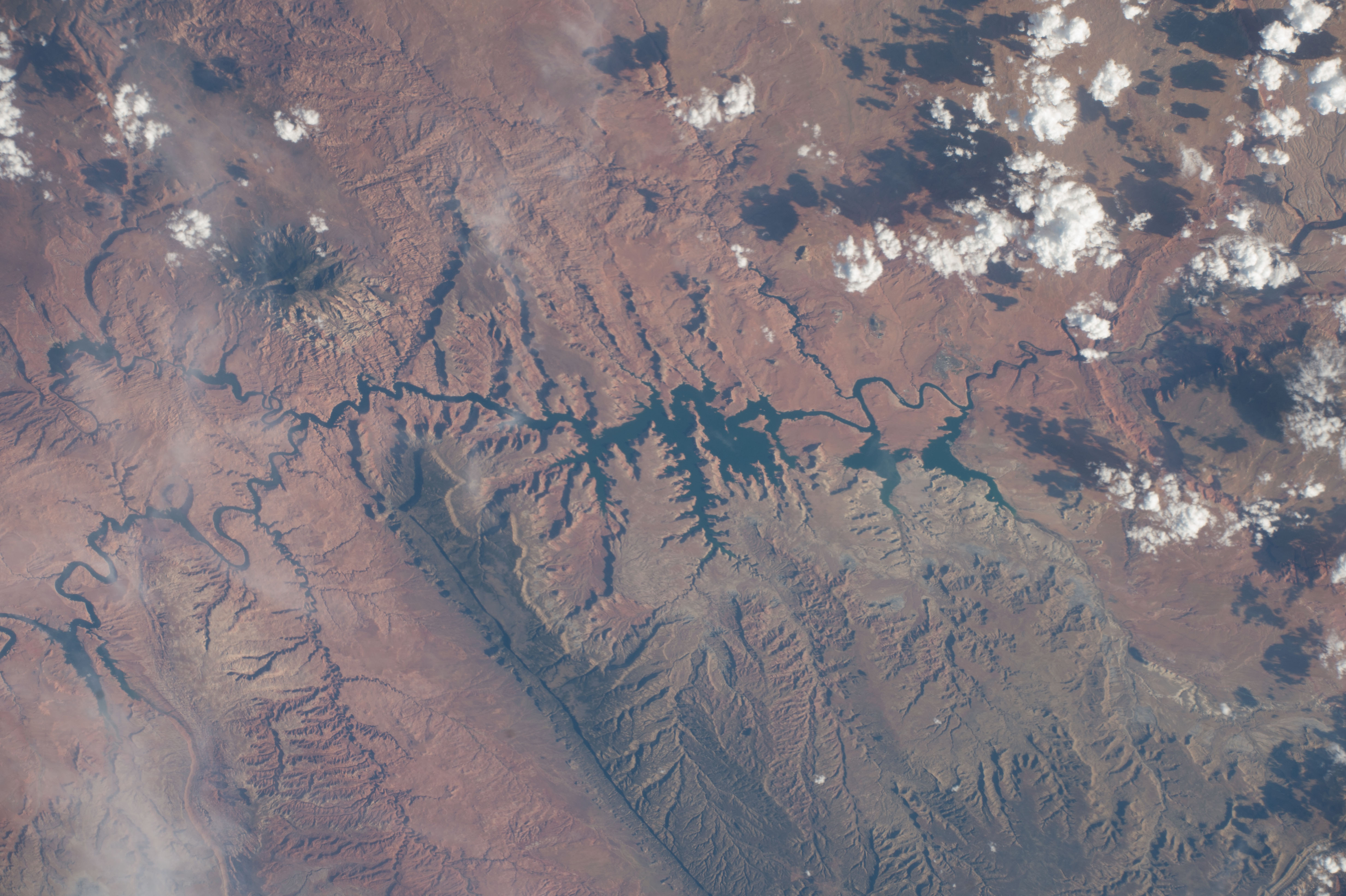 Astronaut Photo ISS044-E-77149 USA-UTAH
