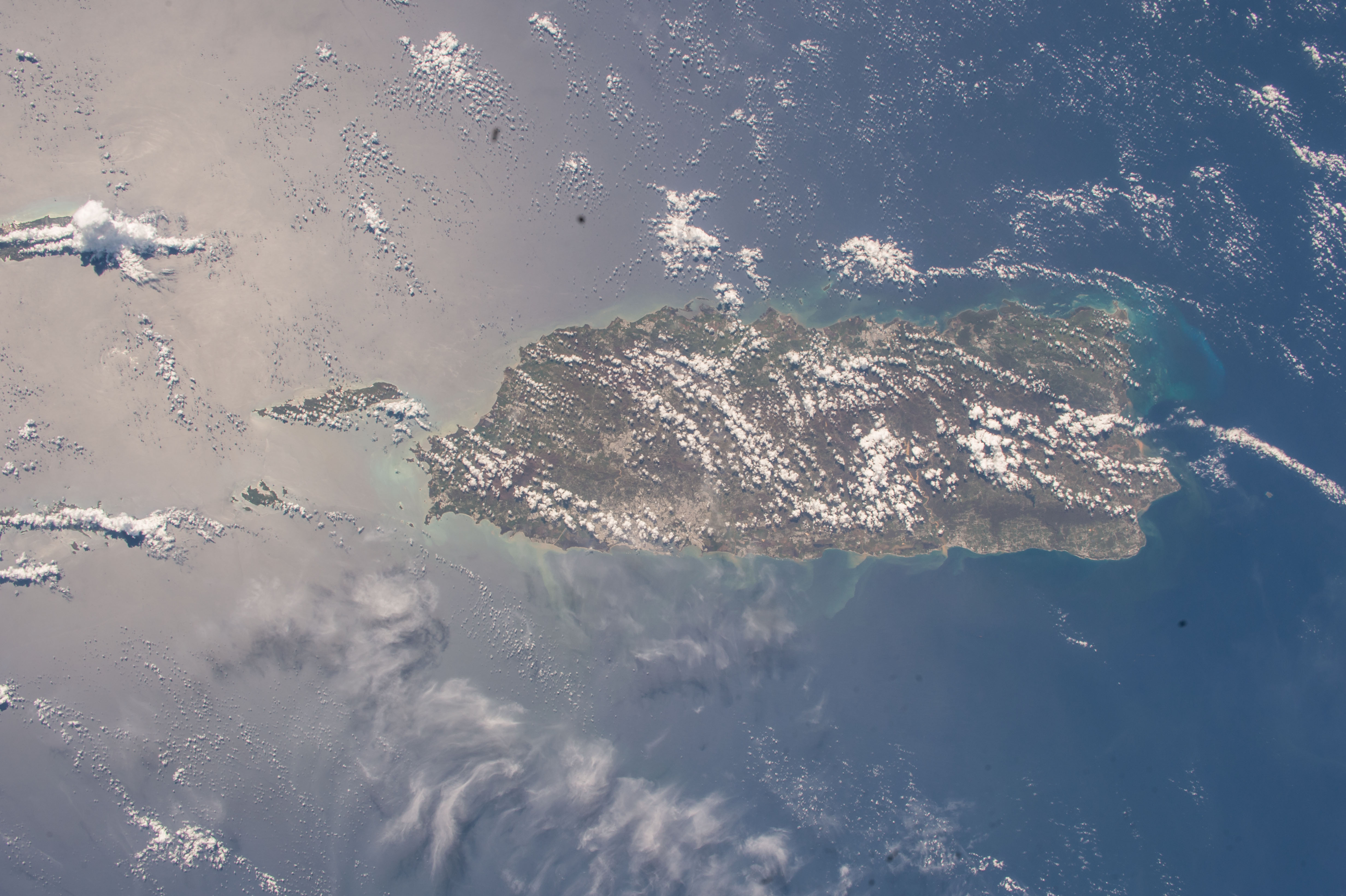 Astronaut Photo ISS053-E-101609 PUERTO RICO