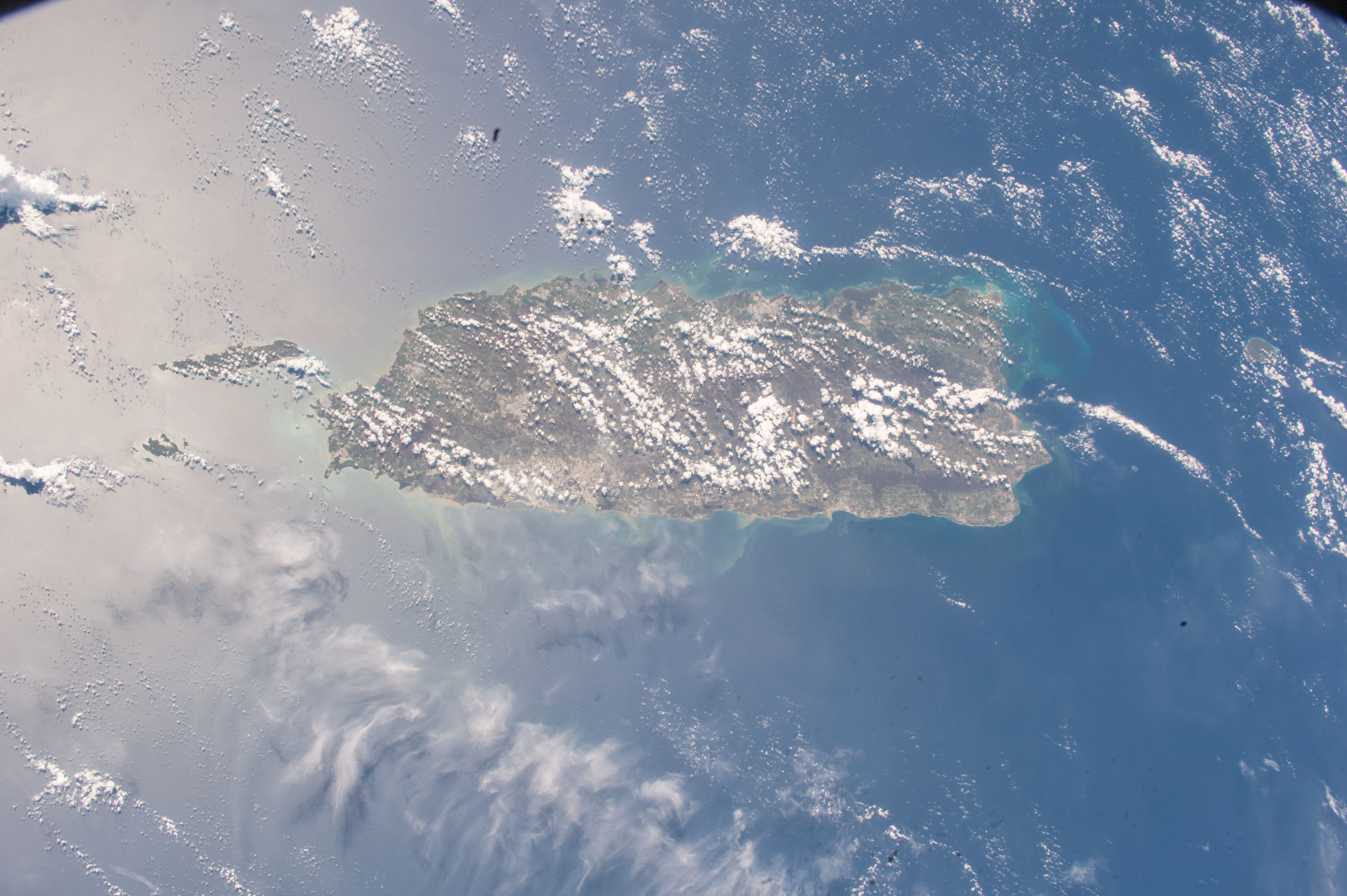 Astronaut Photo ISS053-E-101613 PUERTO RICO
