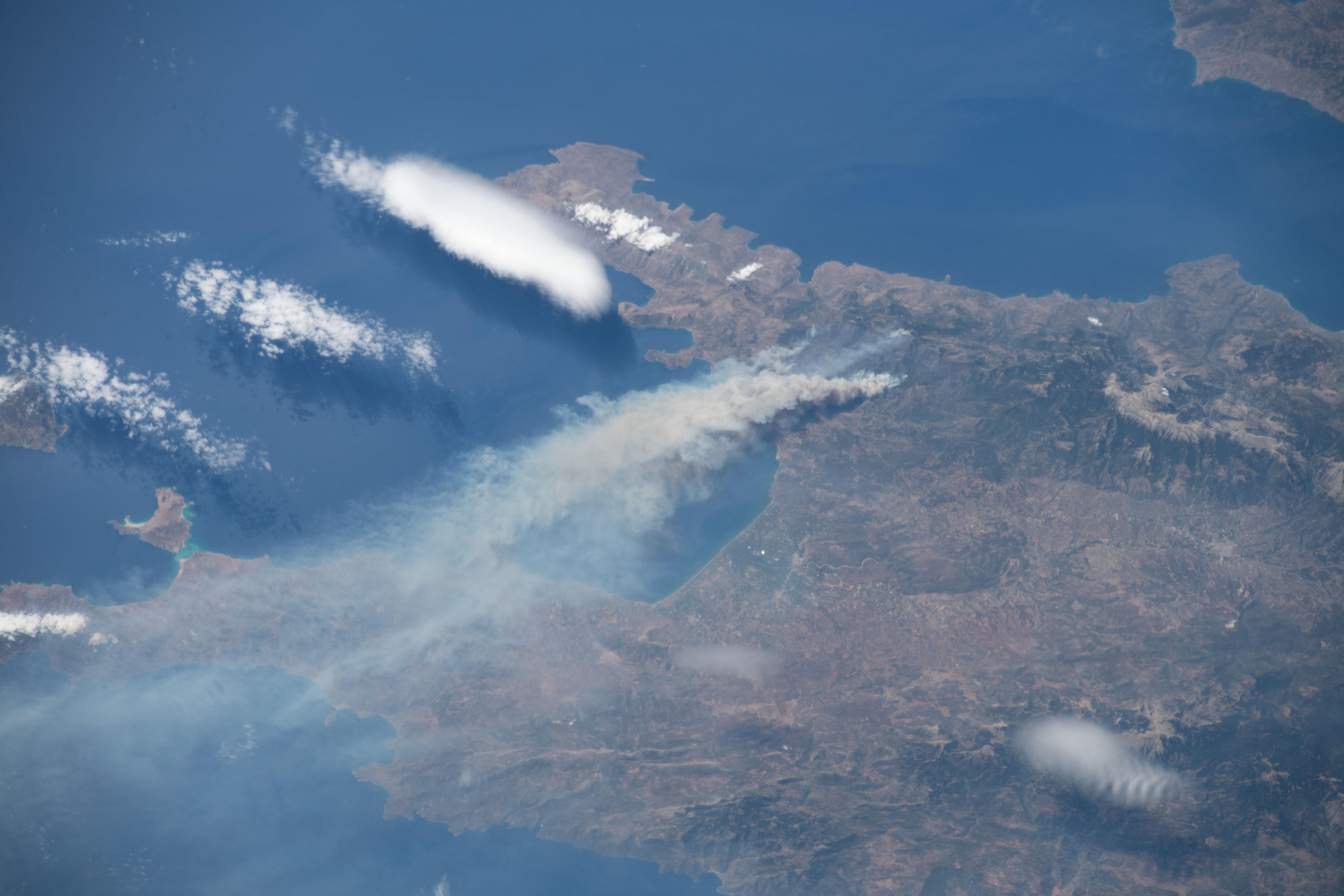 Astronaut Photo ISS065-E-223358 GREECE