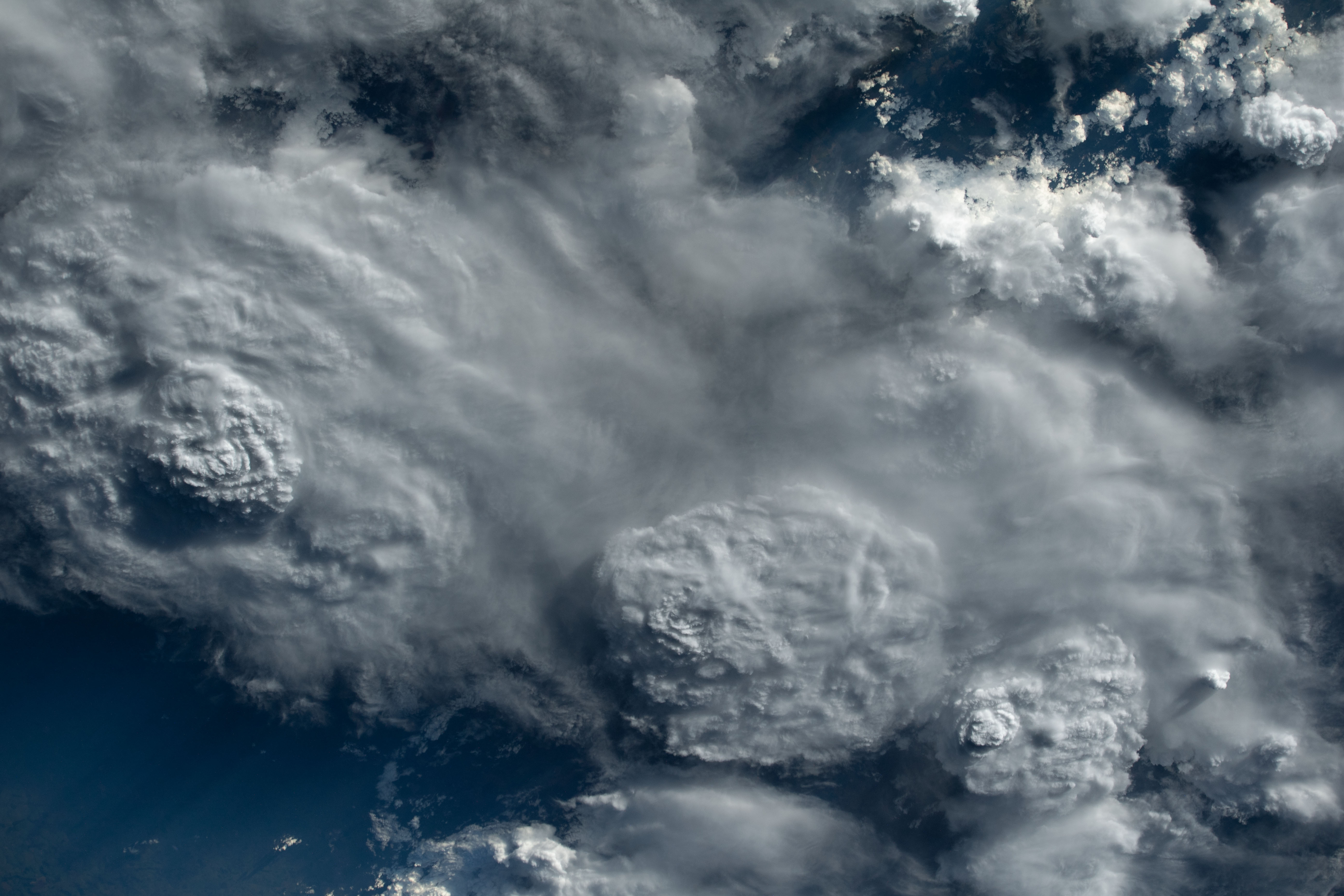 Astronaut Photo ISS066-E-162162