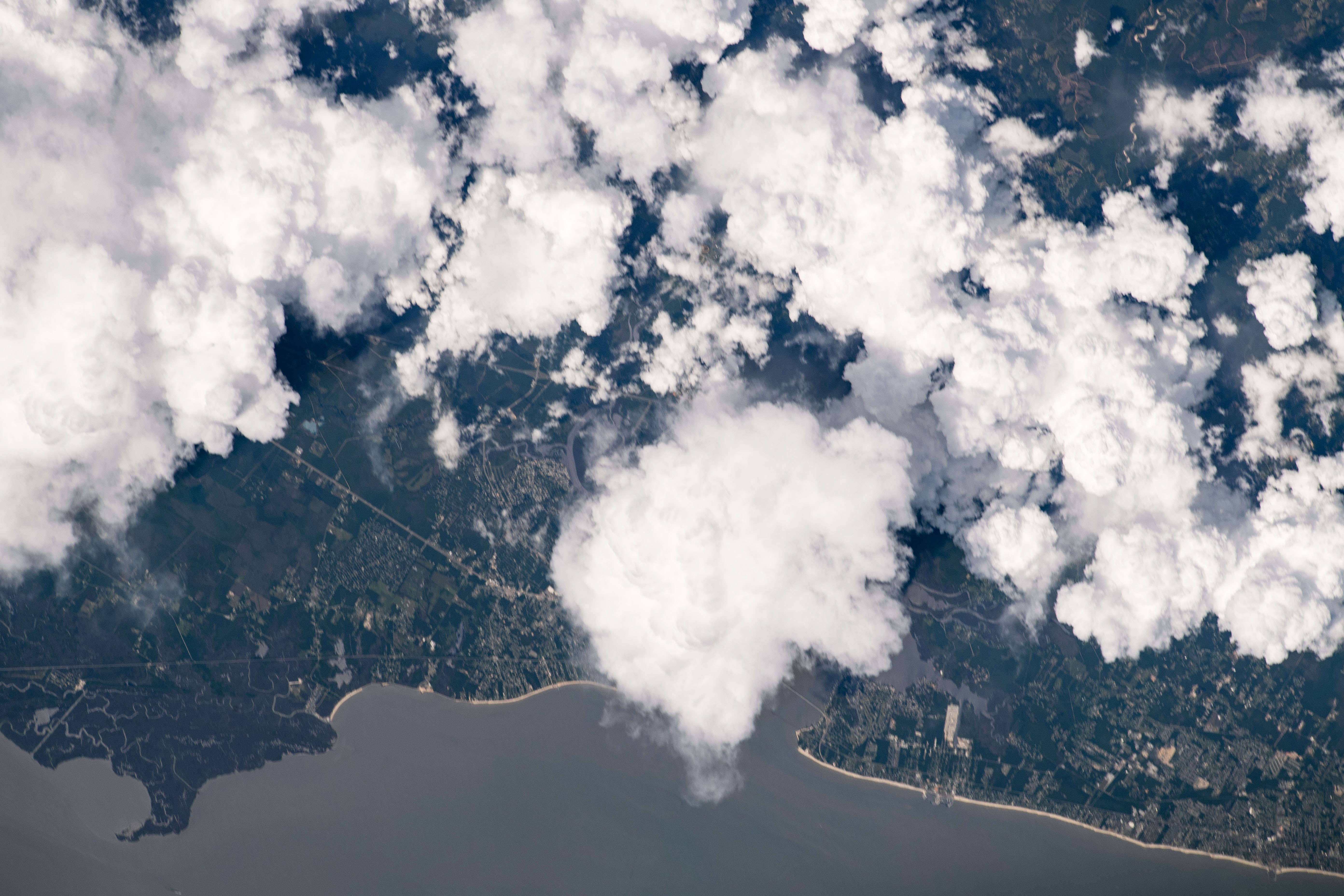 Astronaut Photo ISS067-E-107377