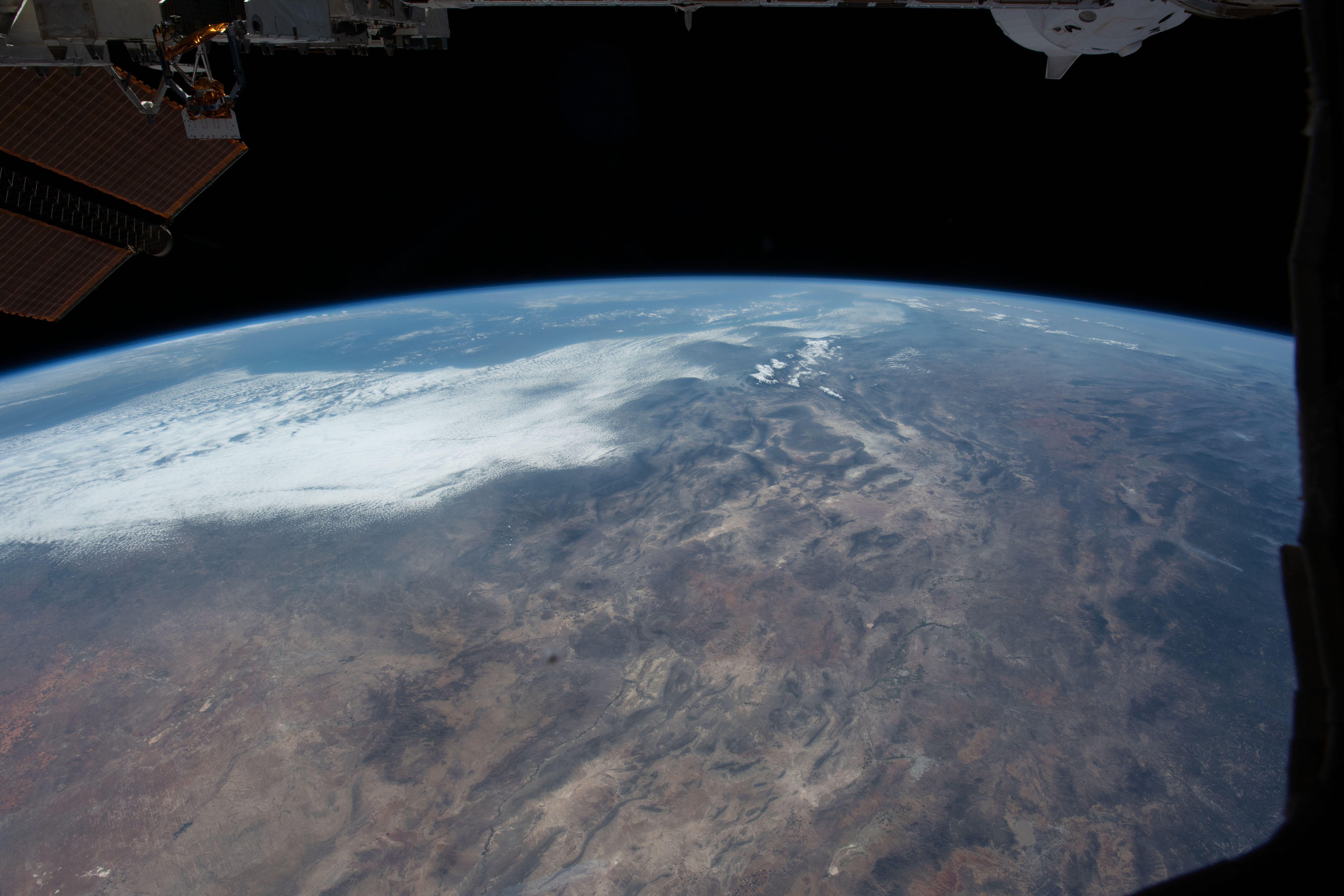 Astronaut Photo ISS067-E-32635