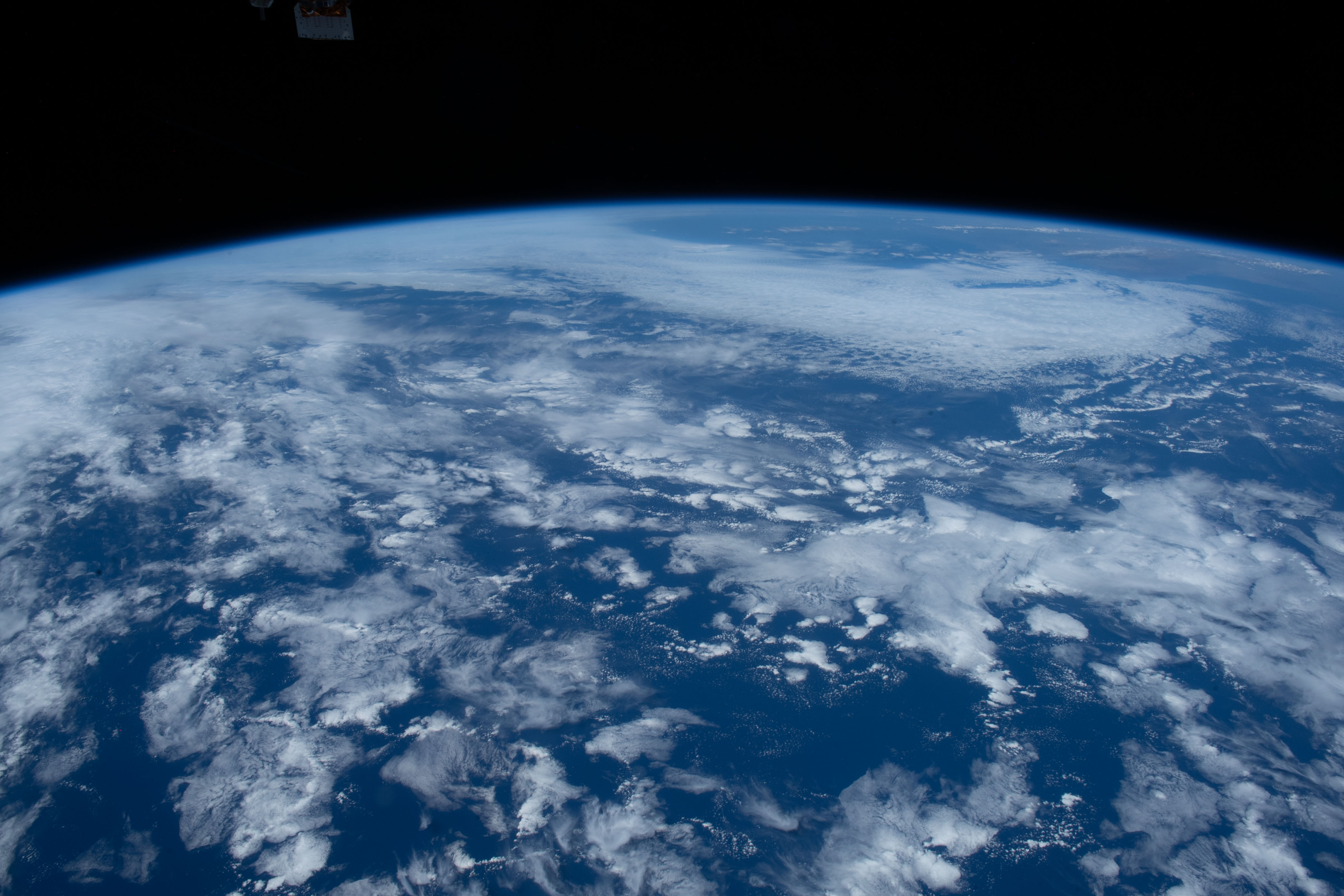 Astronaut Photo ISS067-E-83866