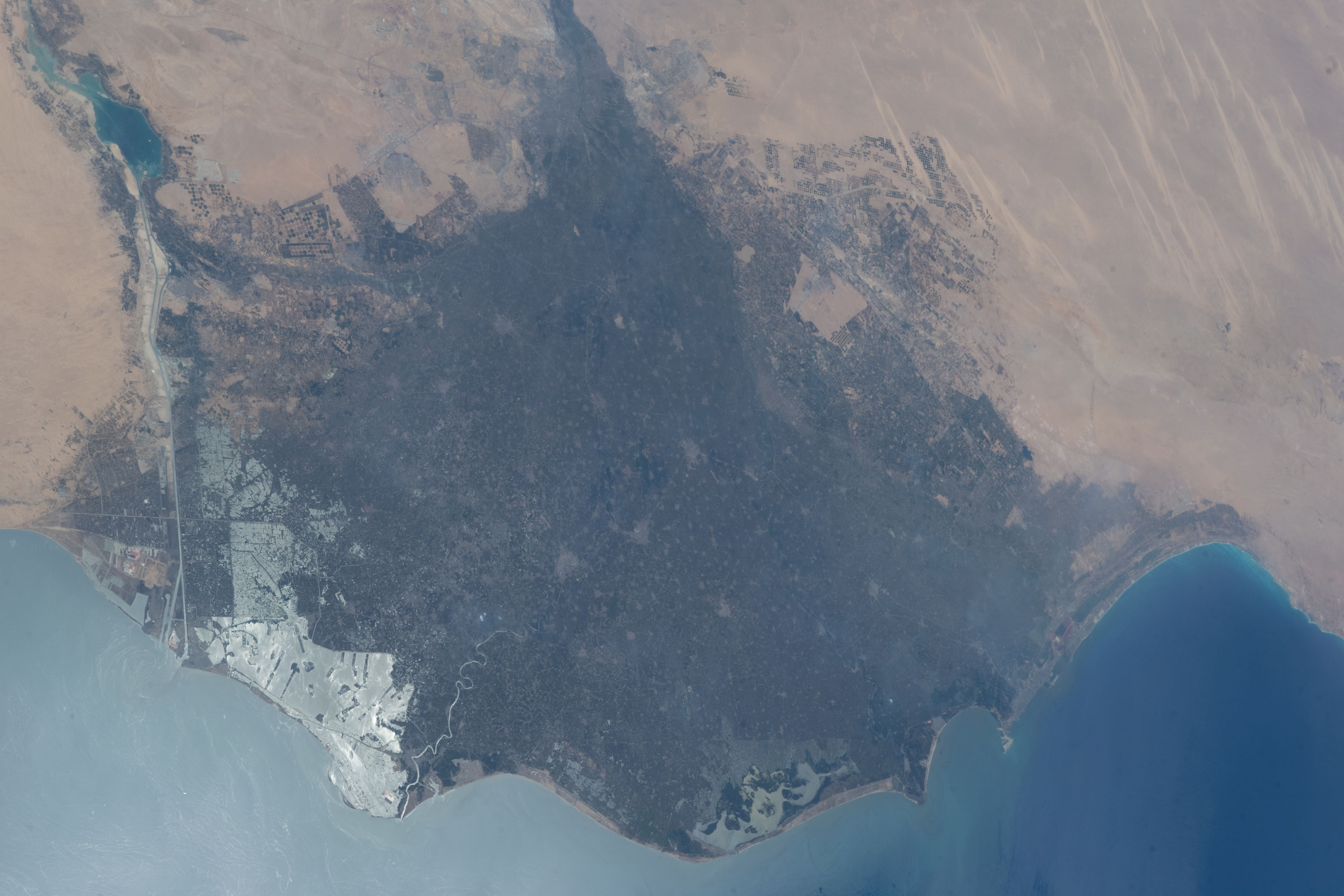 Astronaut Photo ISS067-E-90315