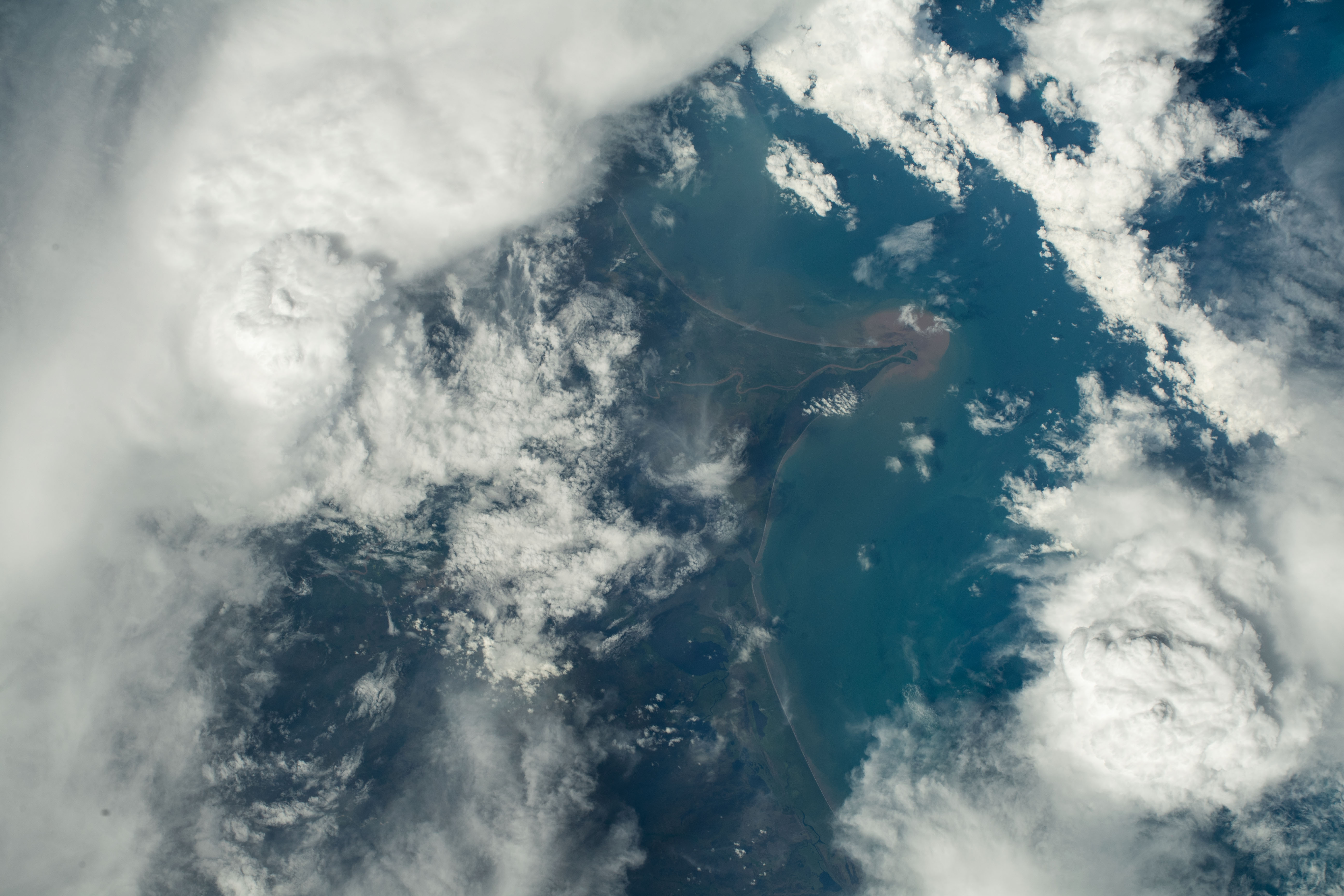 Astronaut Photo ISS068-E-23770
