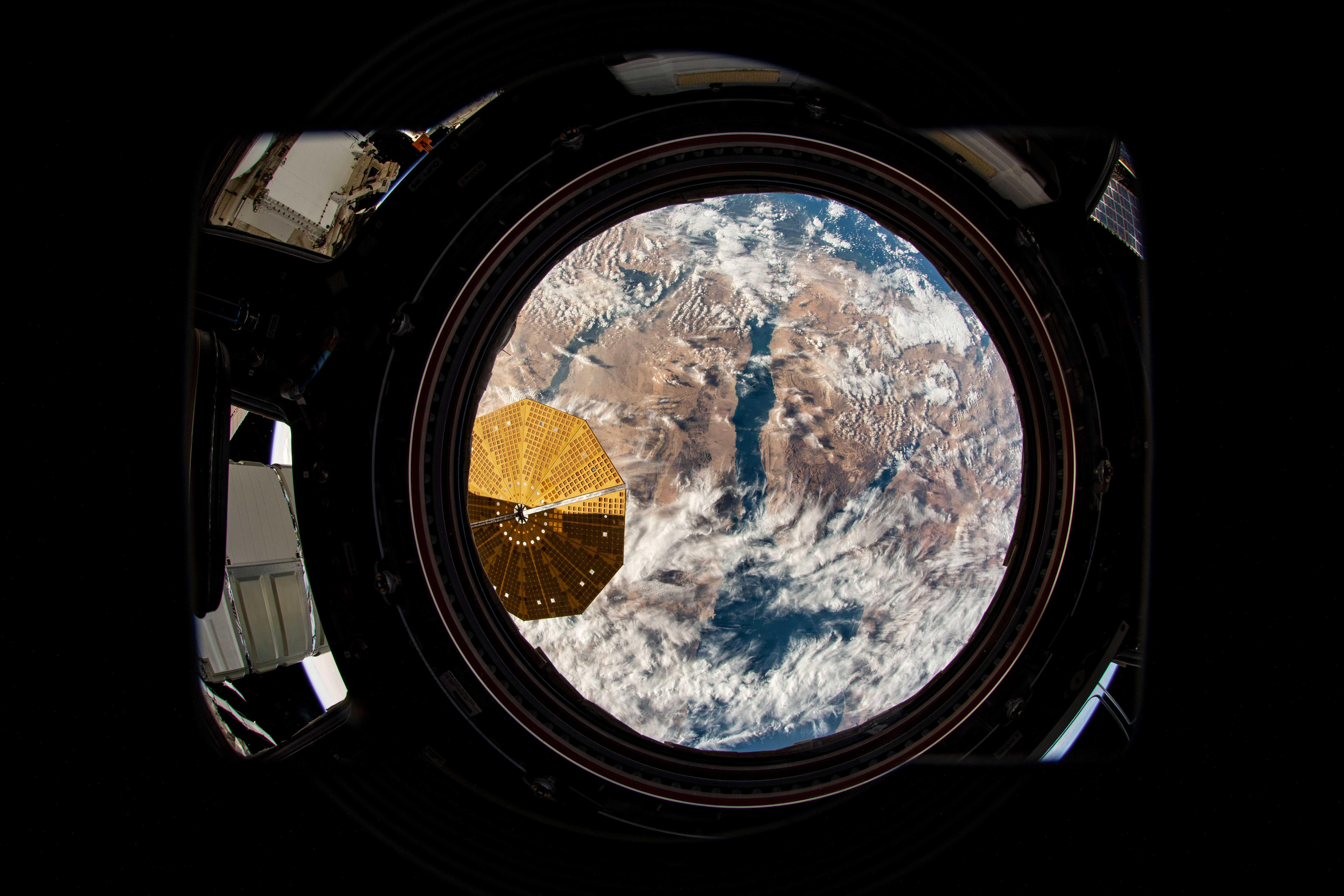 Astronaut Photo ISS068-E-53909