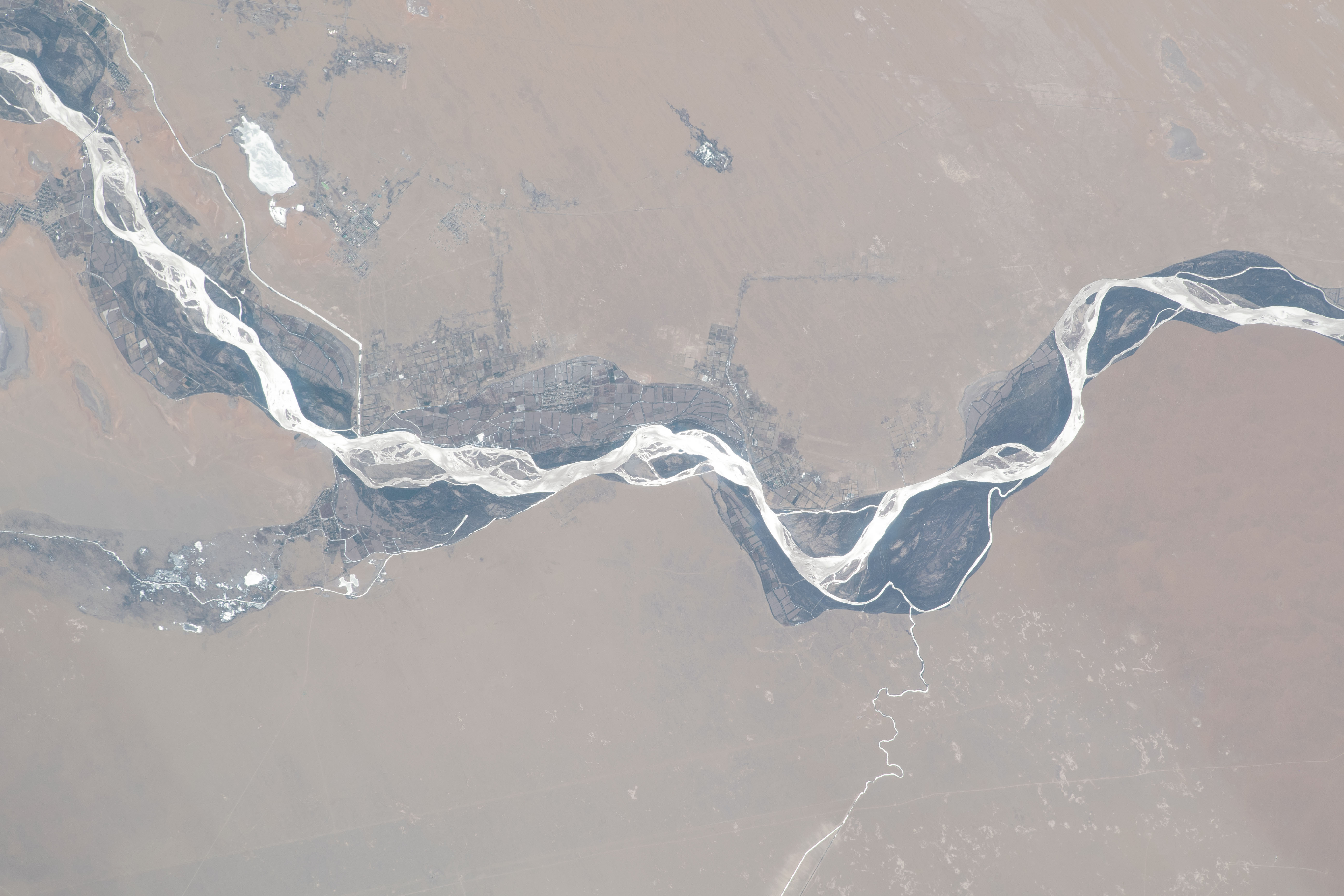 Astronaut Photo ISS069-E-18356