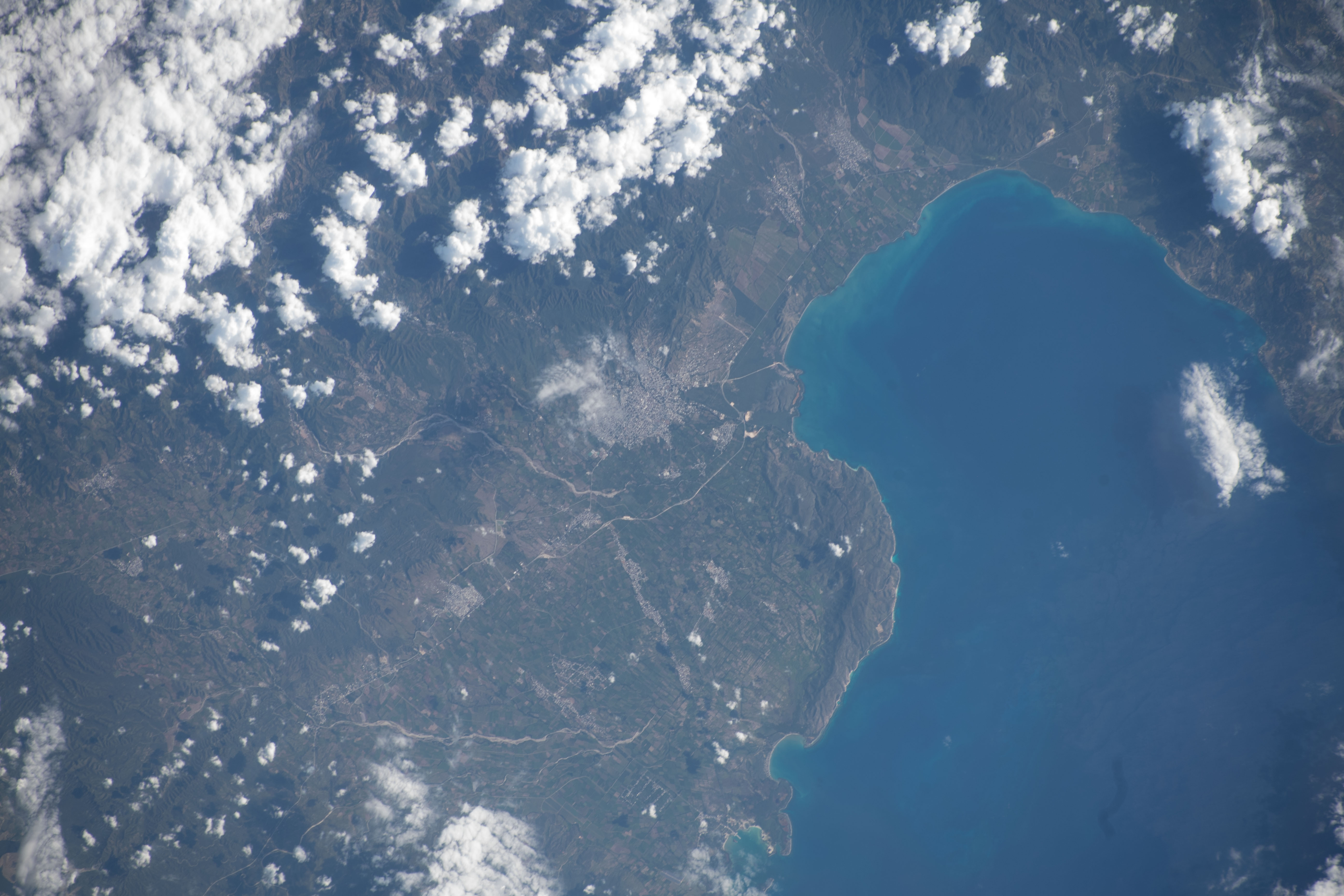 Astronaut Photo ISS070-E-87006