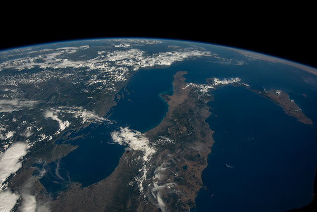 Astronaut Photo ISS067-E-127589