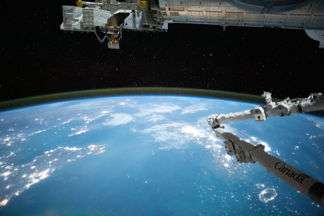 Astronaut Photo ISS068-E-69771