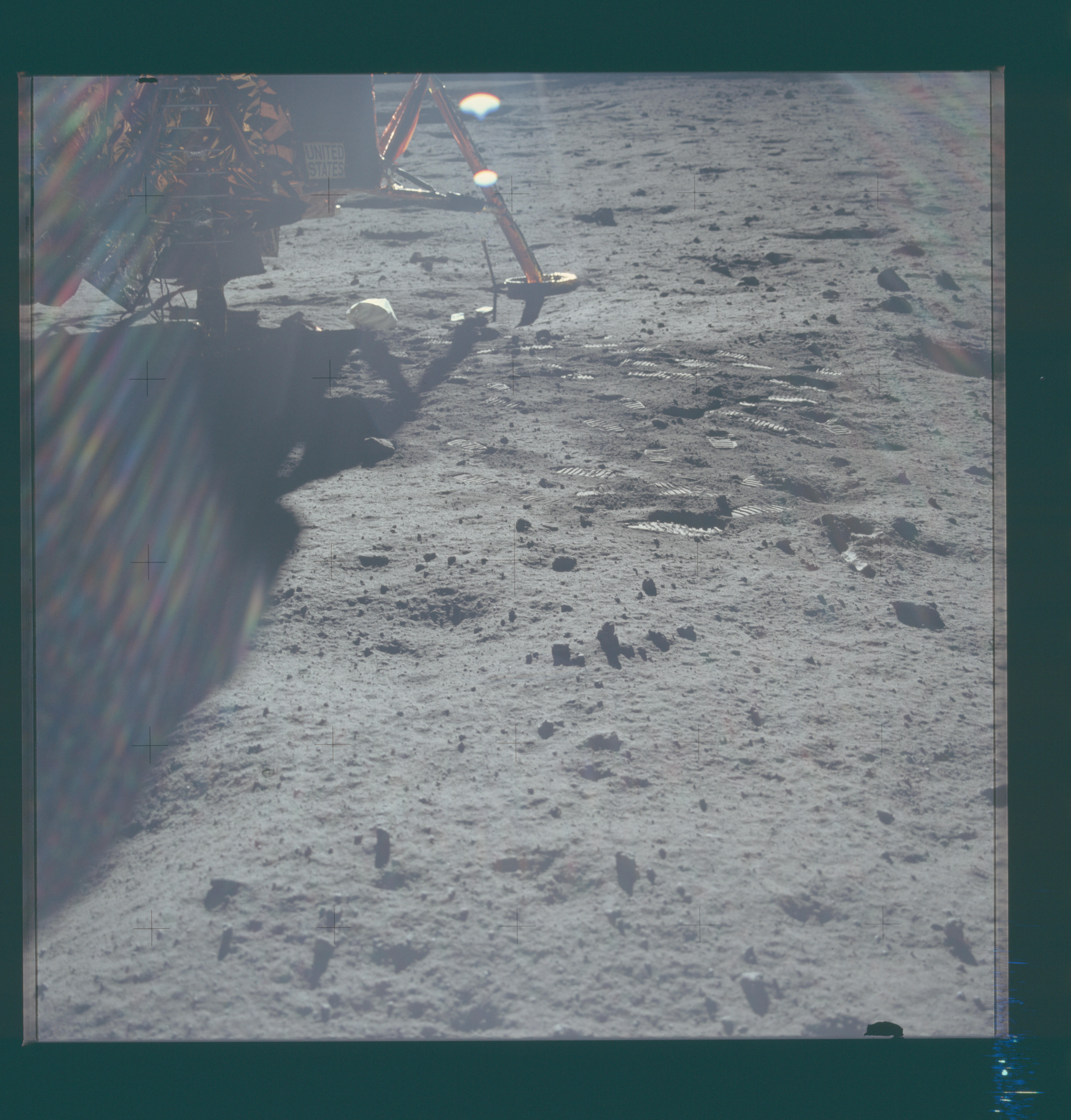 Astronaut Photo AS11-40-5887